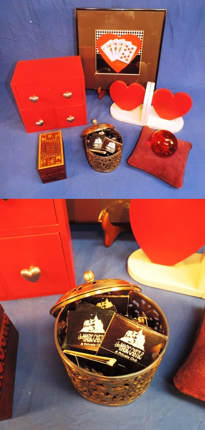 Shoppe Collection, Hearts Theme – Dean Dill Estate DDE- – Hocus Pocus